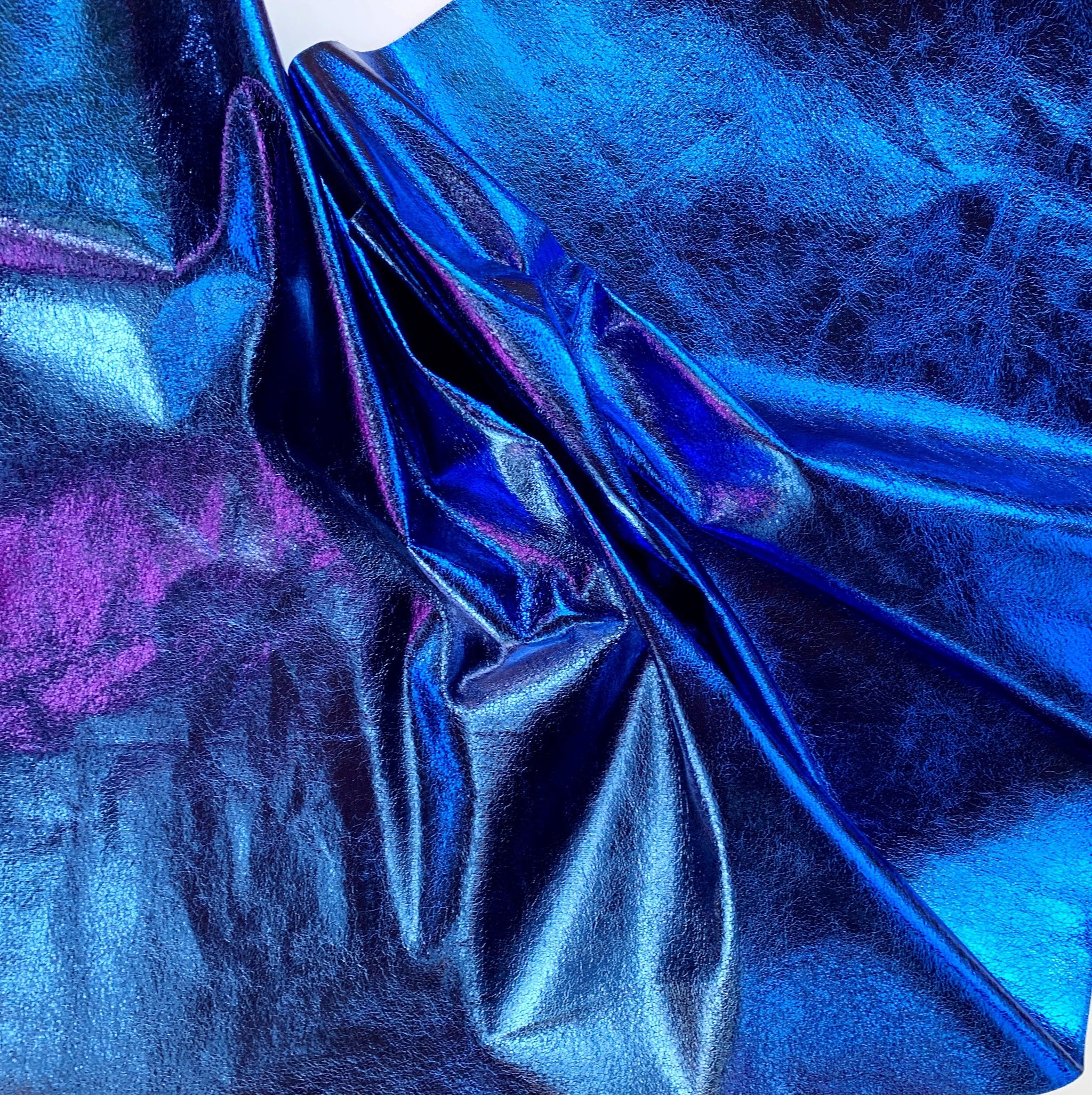 Soft vinyl royal blue 18 x 56 in Soft Metallic | SewHungryhippie